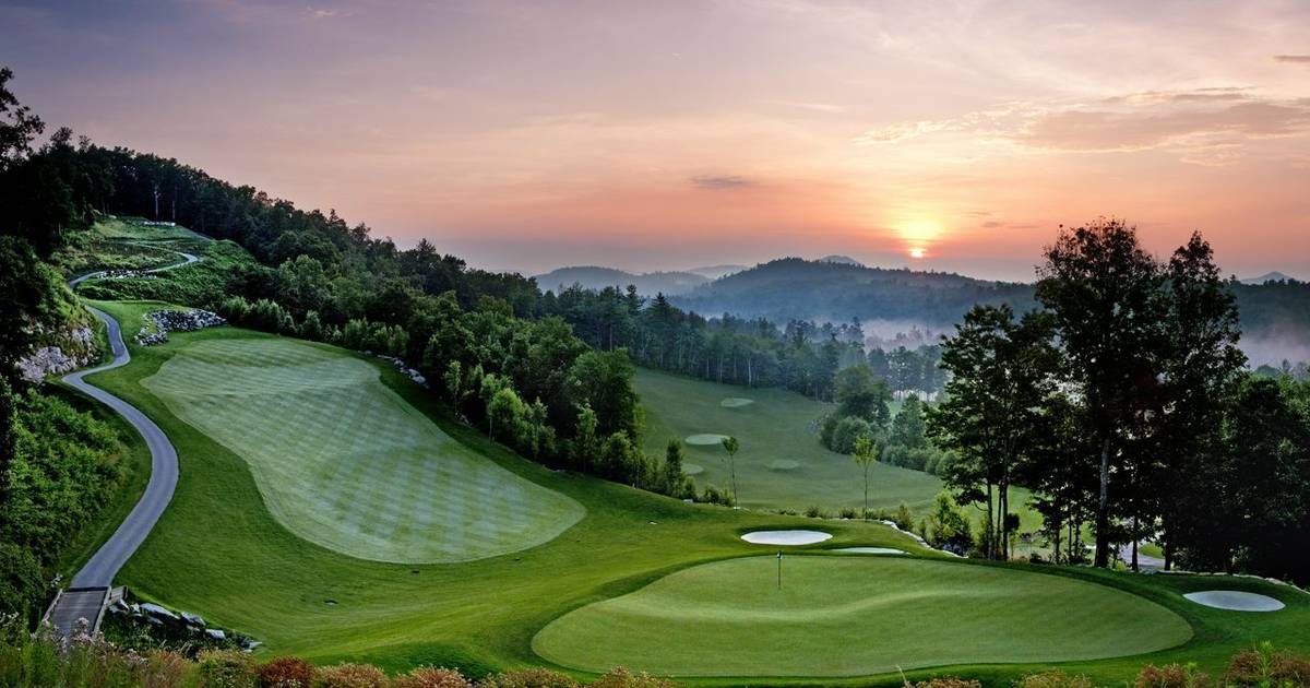 Spectacular Mountain Golfing at the Iconic Old Edwards Club